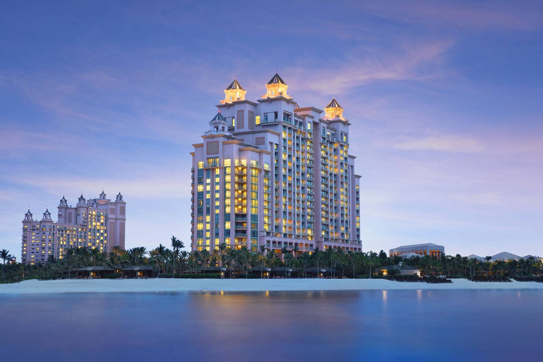 Book a Luxury Suite at The Cove at Atlantis | ASMALLWORLD Collection