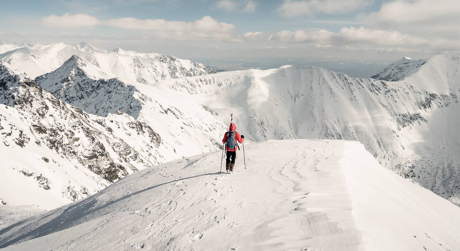 A Packing Guide for Skiing in the Alps | ASMALLWORLD