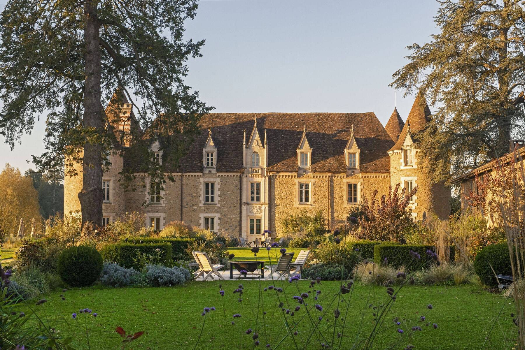 Book a Luxury Room at Domaine des Etangs, Auberge Resorts Collection ...