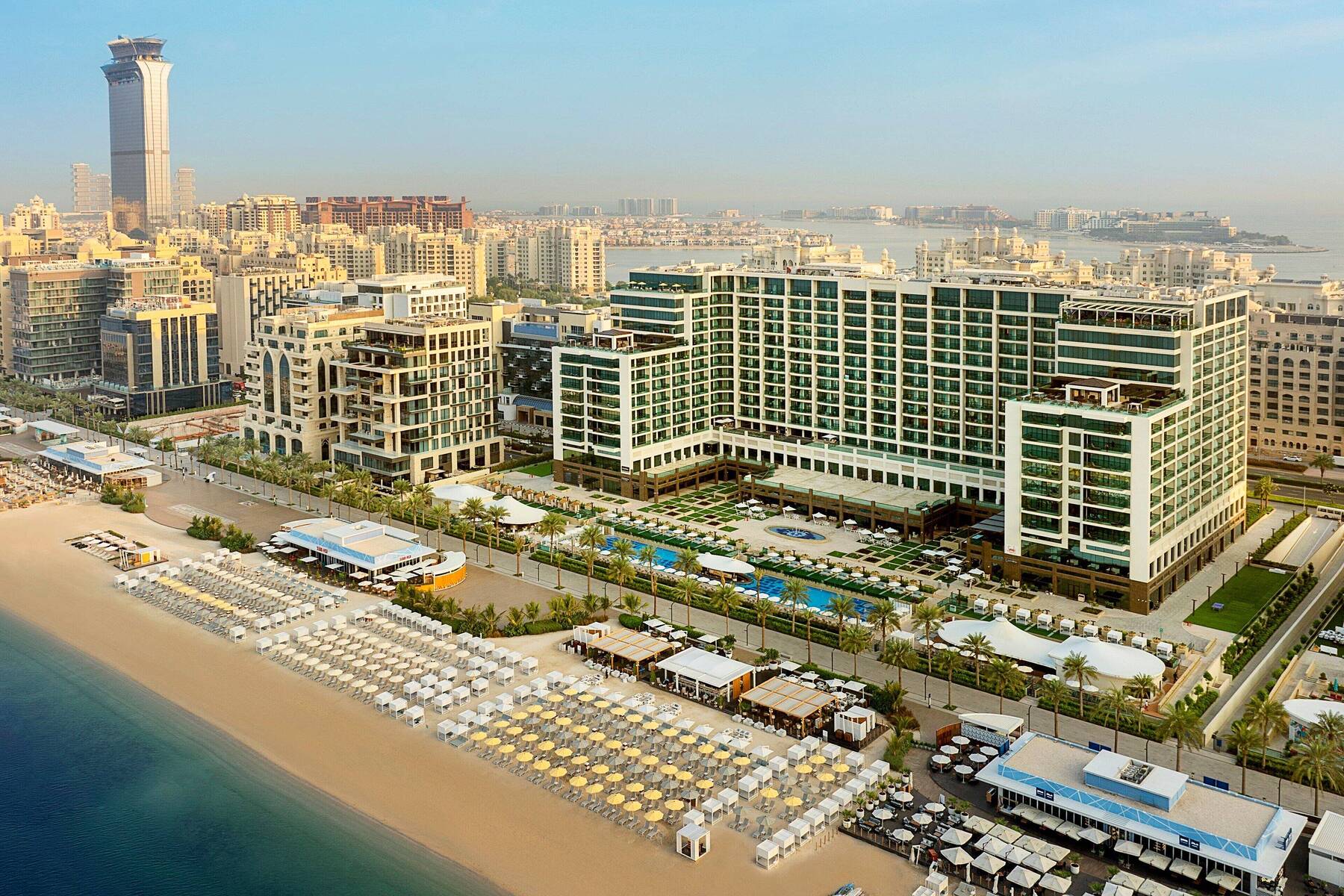 Book a Luxury Suite at Marriott Resort Palm Jumeirah, Dubai ...